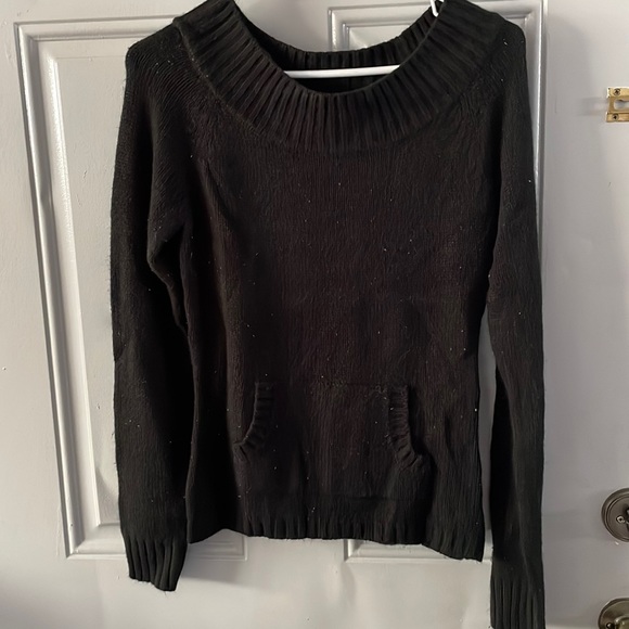 Derek Heart | Tops | Derek Heart Sweater | Poshmark